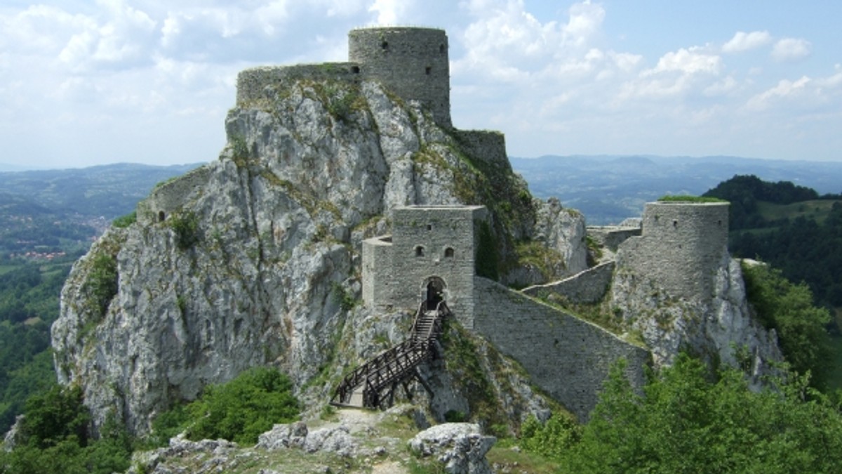 Najstariji srednjevekovni grad u BiH: Stara tvrđava (ne)iskorišteni ...