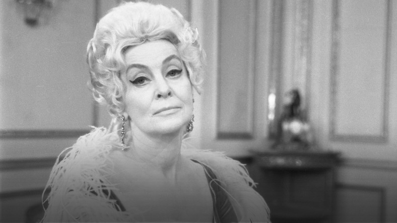 Legendy PRL. Nina Andrycz - dama polskich scen - Plejada.pl