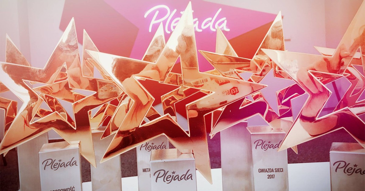 Wielka Gala Gwiazd Plejady: zobaczcie, kto wręczy nagrody - Plejada.pl