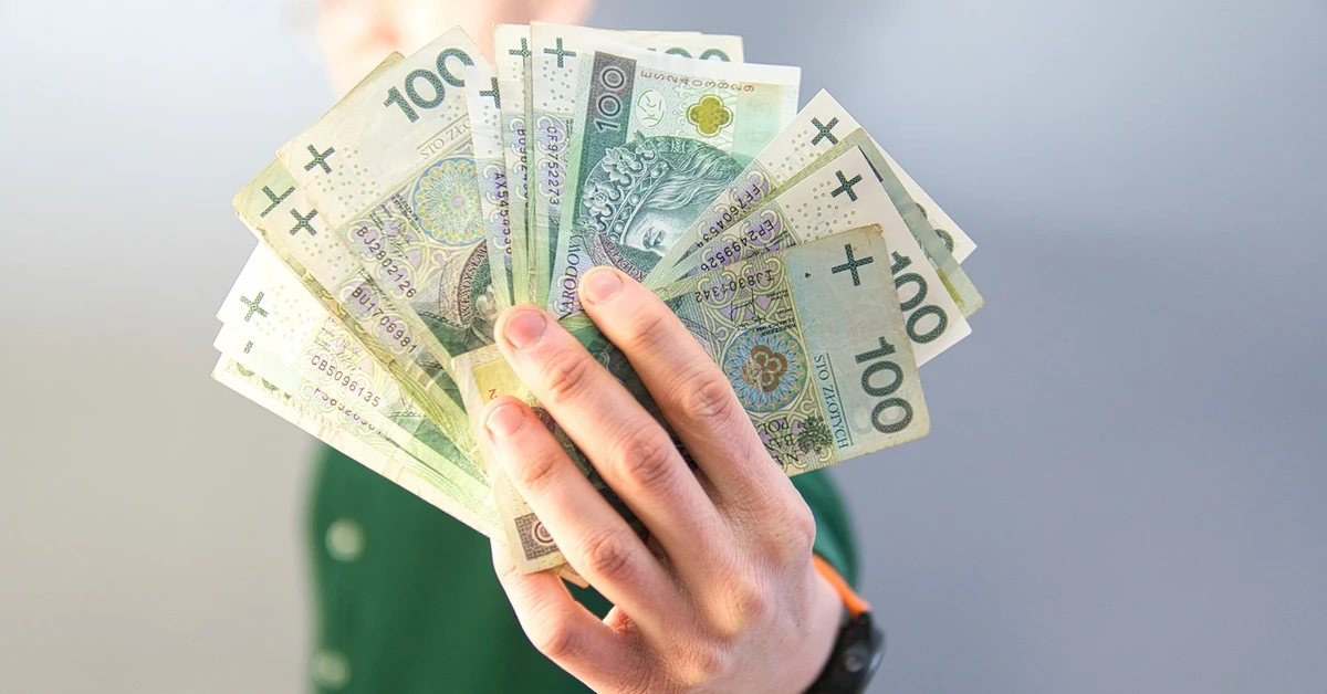 4500 zł zwrotu podatku dla każdego. Jakie warunki trzeba spełnić? To bardzo proste - Dziennik.pl