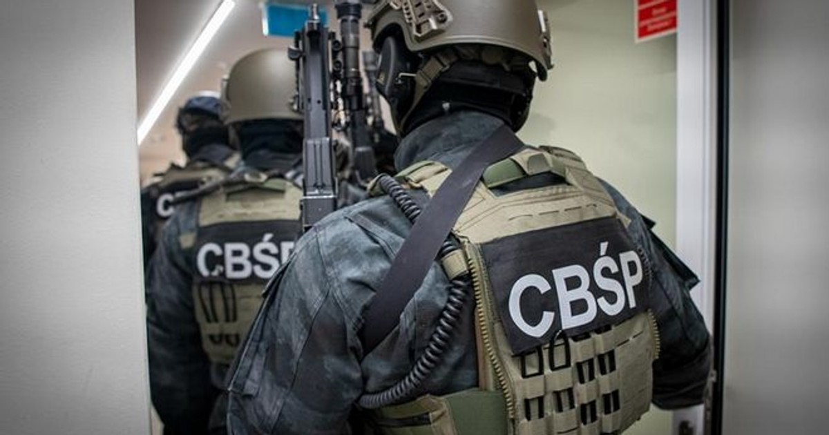 CBŚP przejęło duże ilości materiałów wybuchowych. Sprawdzają, do czego ...