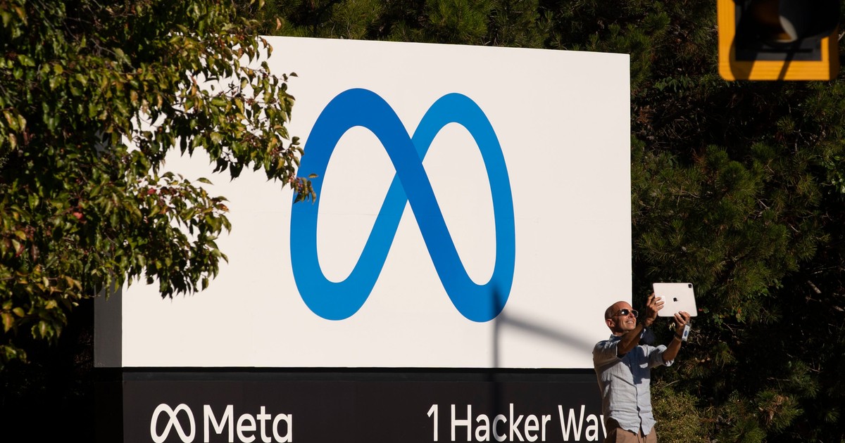 Meta salaries: See how much AI engineers, researchers, and more at the ...