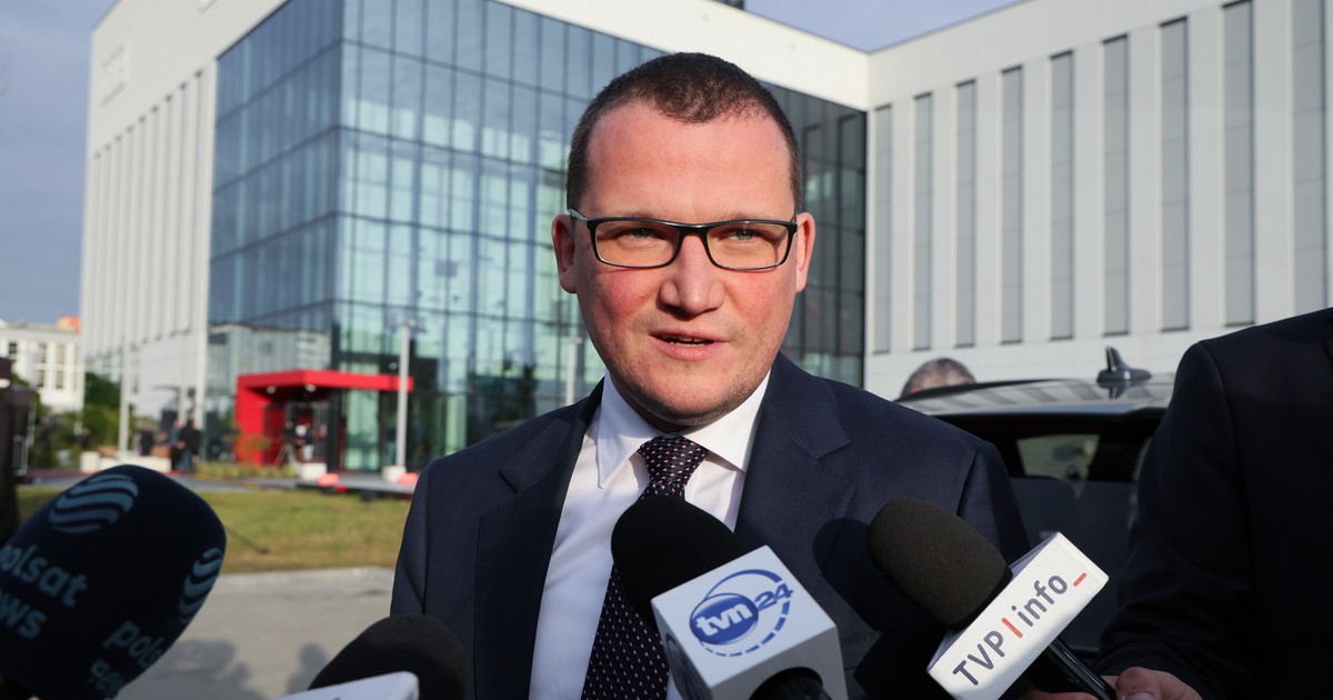 Paweł Szefernaker o przeszłości Karola Nawrockiego. "Nikomu to do tej pory nie przeszkadzało ...