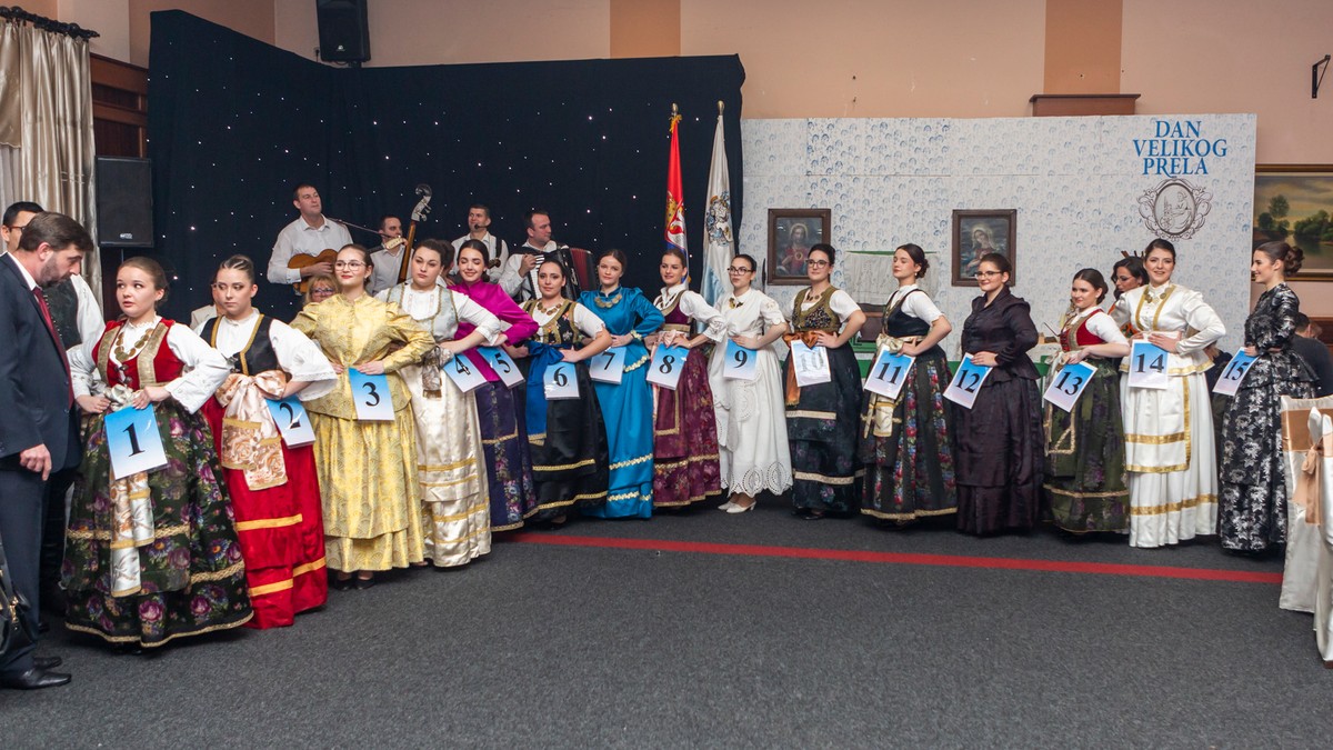 Bunjevci u Subotici obeležili "Dan Velikog prela" - Blic