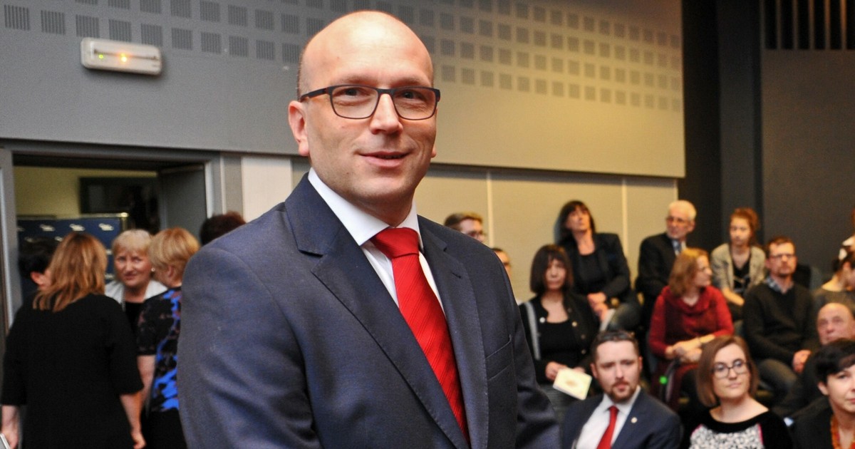 Były prezes Radia Kraków Marcin Pulit opisał interwencję policji. Za co ...