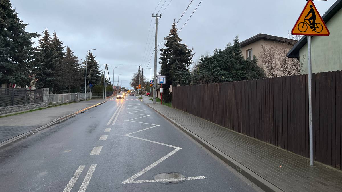 Zygzak wymalowany na ulicy ma konkretne znaczenie. Zignorowanie go ...