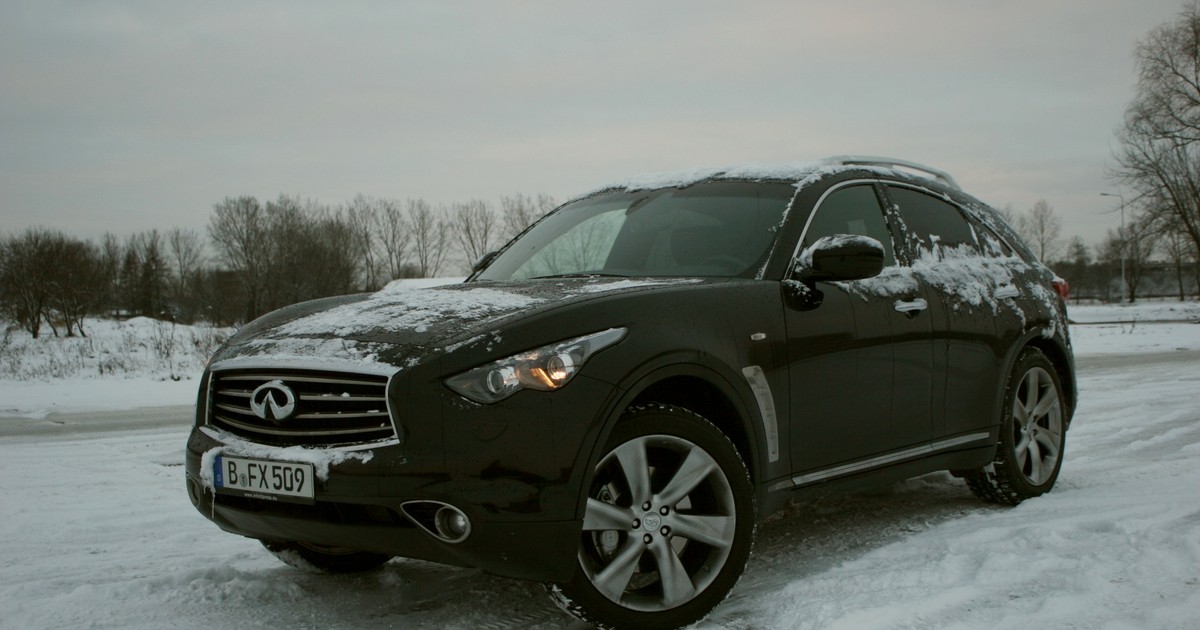 Infiniti FX50 (test)
