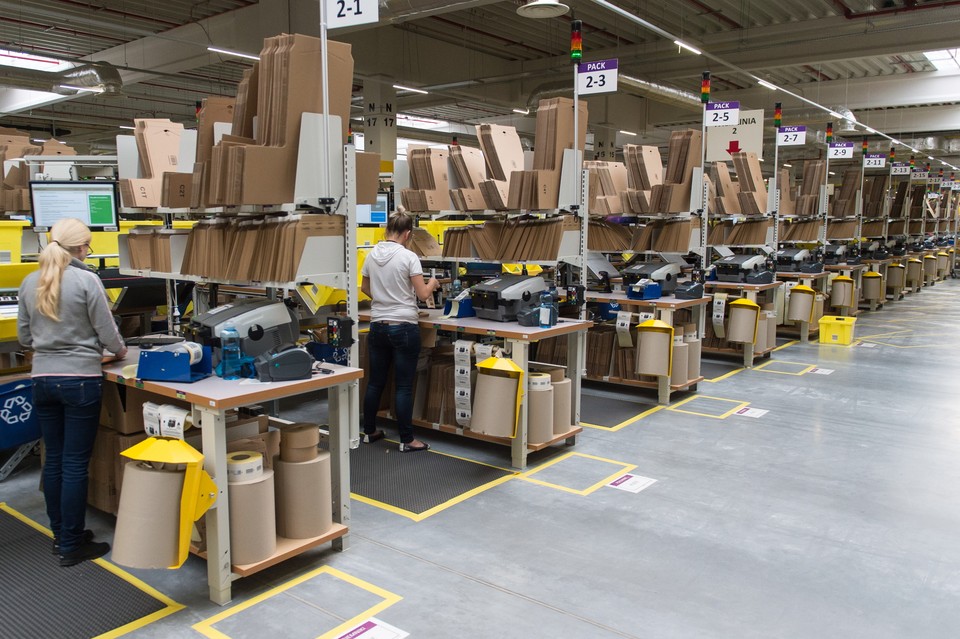 Dwa magazyny Amazona pod Wrocławiem już otwarte - Wiadomości