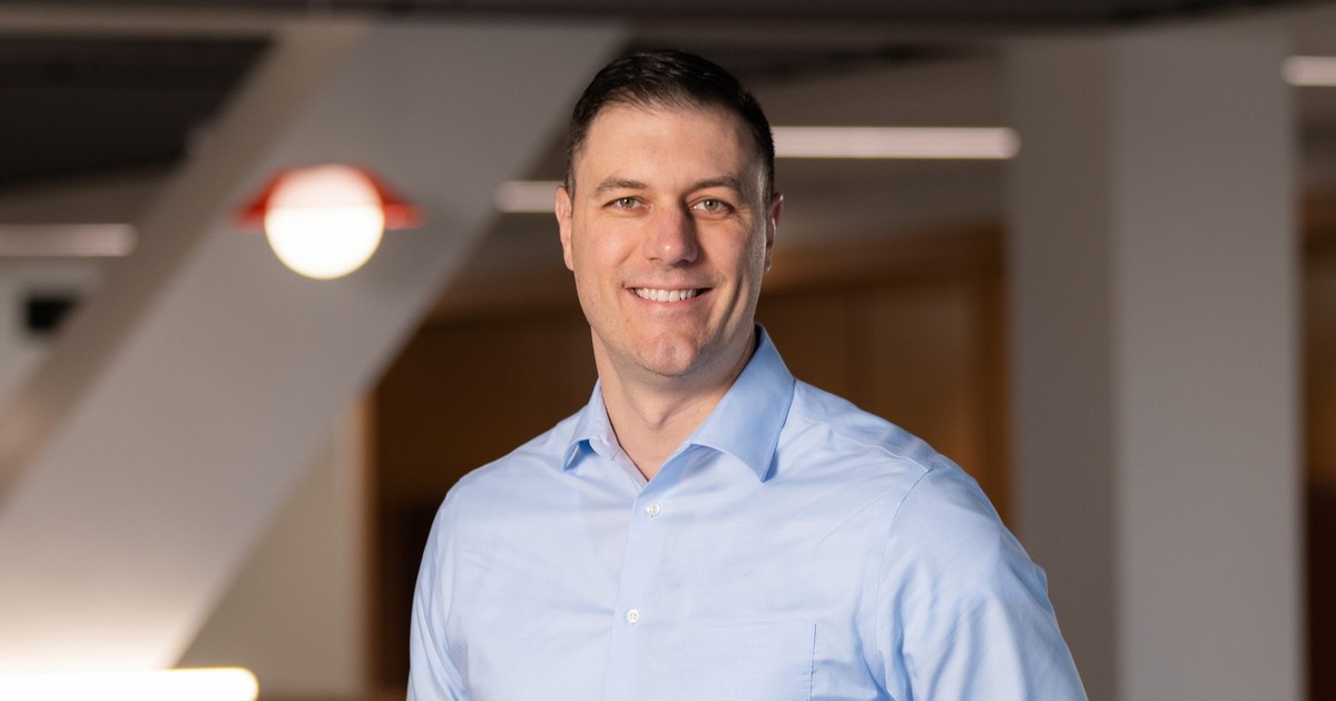 Walmart is shuffling its top leadership team as 'AI rapidly reshapes ...