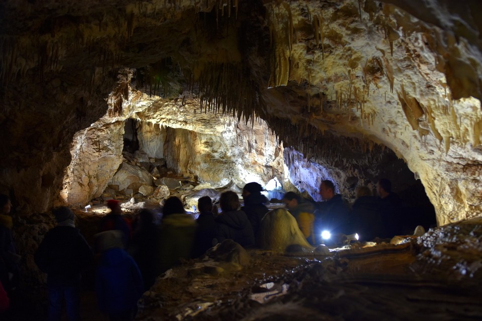 Jaskinia Raj w Górach Świętokrzyskich, jedna z najpiękniejszych w ...