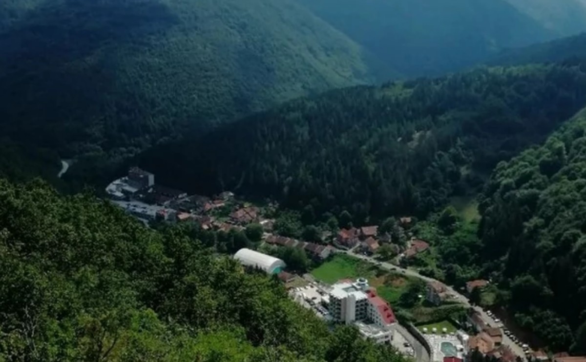 Najjeftinija banja u Srbiji, a nazivaju je kraljevskom - Lukovska banja ...