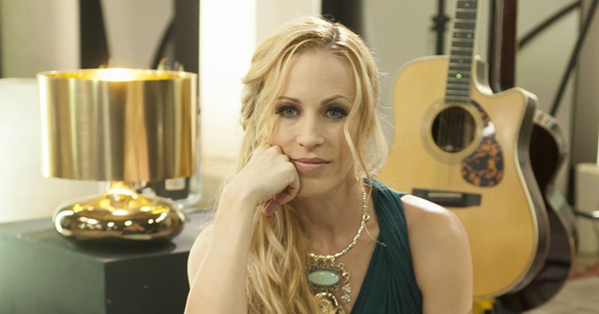 Durva, ami történt. Bedrogozták a magyar énekesnőt, semmire sem ...