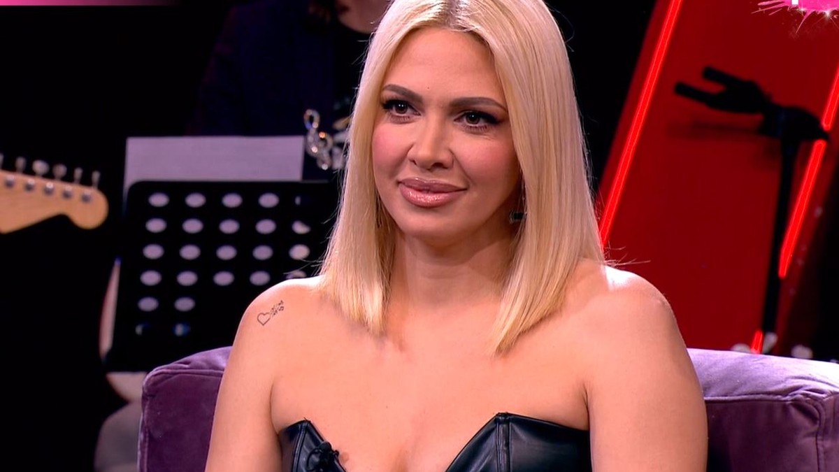 Milica Todorović otkrila istinu o vereničkom prstenu vrednom 150.000 EVRA: "OVO SU RUBINI" - Blic