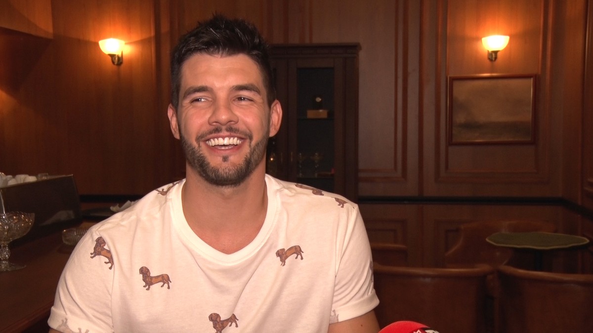 Ovako izgleda žena Stevana Piala nakon porođaja - Blic