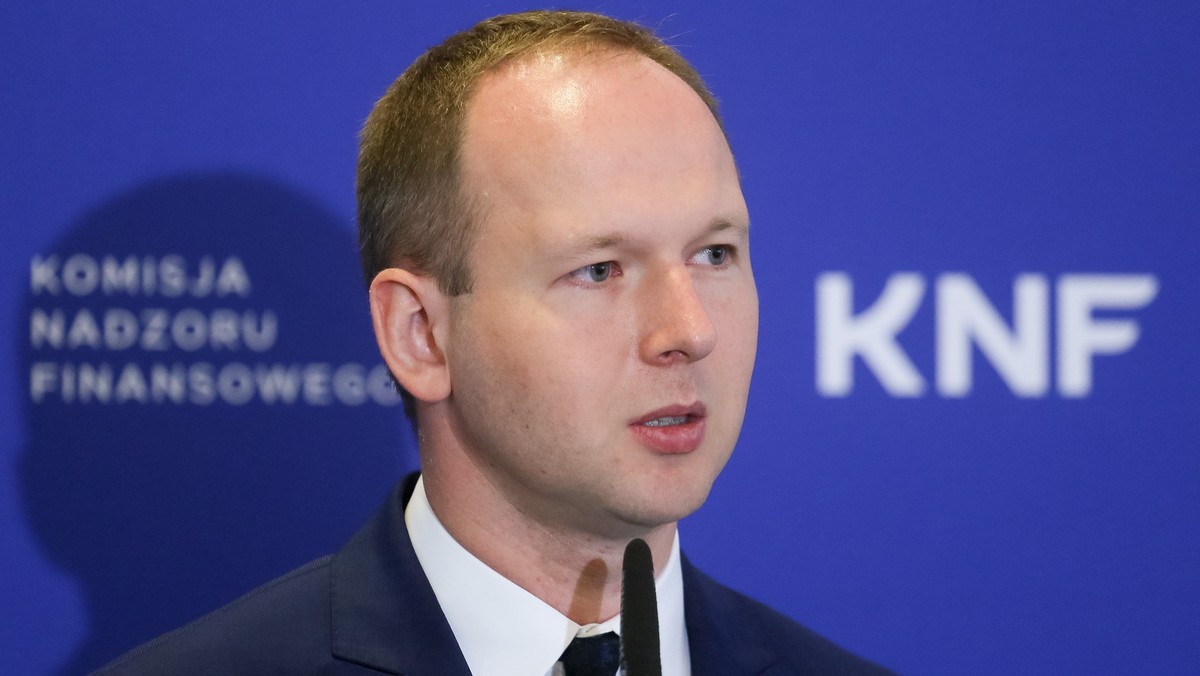 Katowice: były szef KNF Marek Chrzanowski opuścił areszt - Wiadomości Katowice: były szef KNF Marek Chrzanowski opuścił areszt - Wiadomości