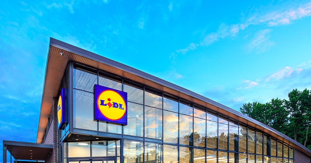 A German grocery chain with the power to cripple Aldi, Whole Foods, and ...