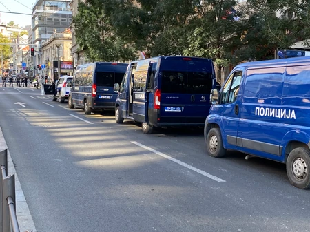 Gej parada u Beogradu: Počeo Prajd 2024, policija na ulicama, centar ...