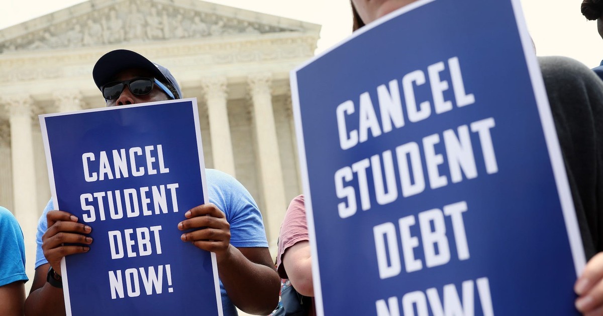 One map shows how many student-loan borrowers could have gotten Biden's ...