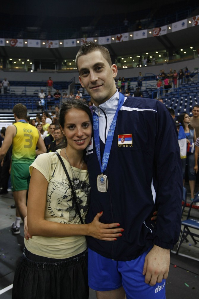 Nada Macanković i Bojan Janić: Razumemo se dobro i zato smo srećni ...