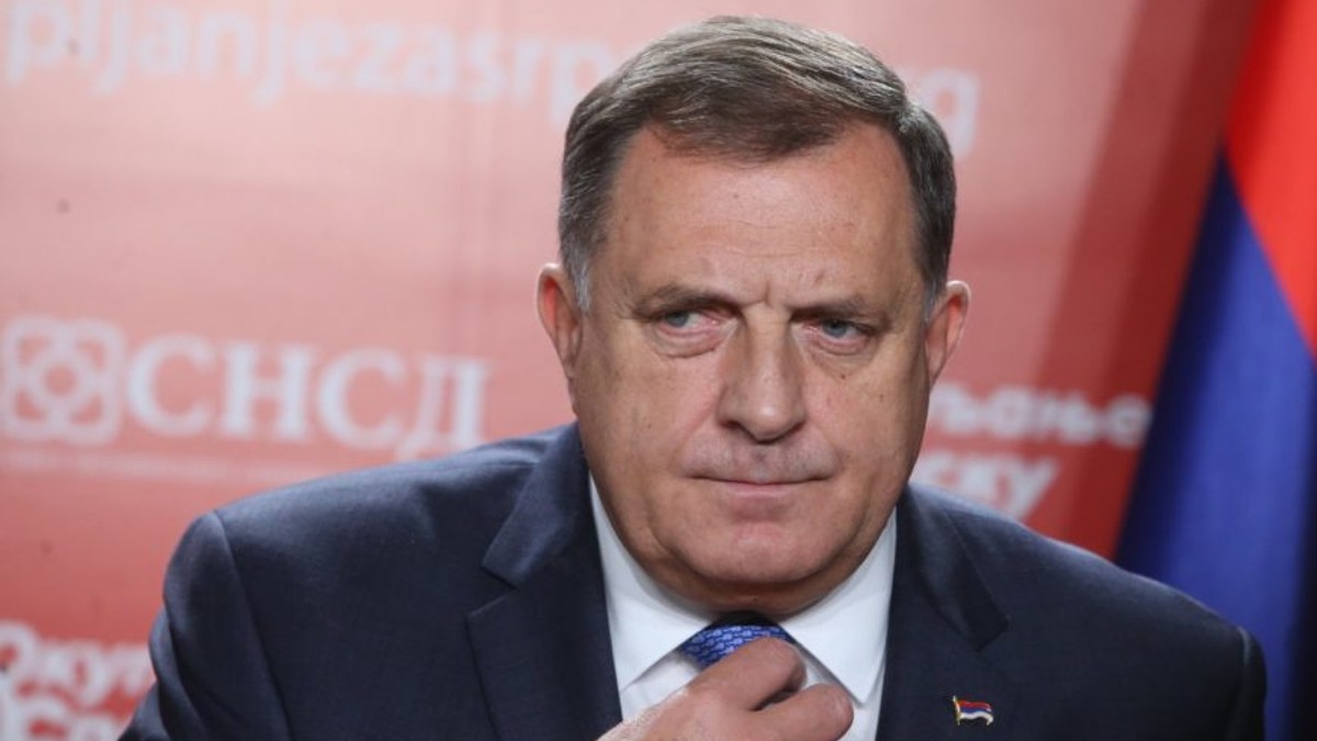 "Umoran sam od: Svega..." Oglasio se Dodik nakon što mu je ukinut ...