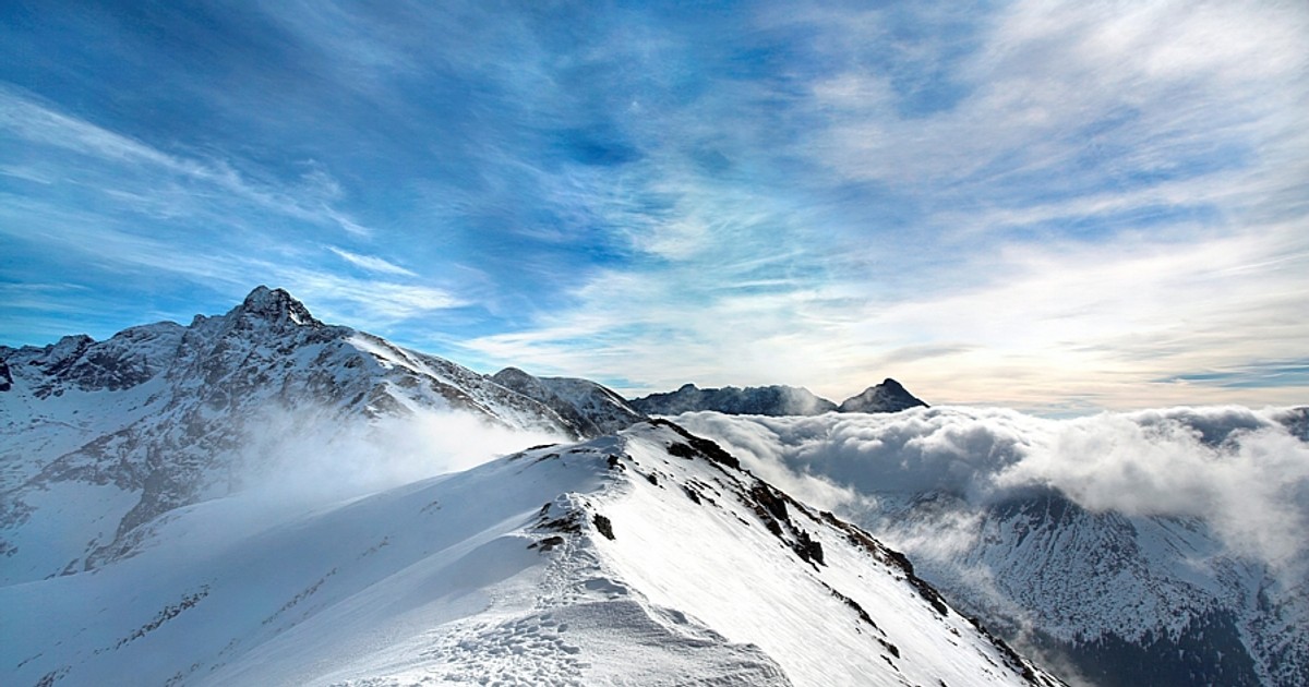 Tatry: halny osiągnął prędkość 140 km/h - Podróże