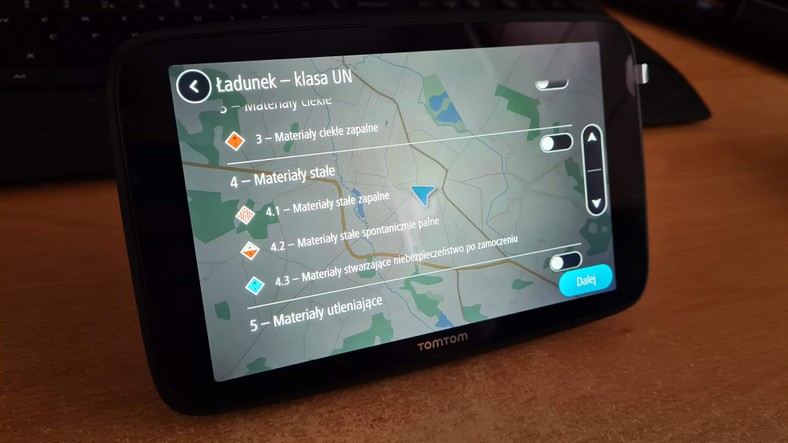 TomTom GO Expert 7. Jak prowadzi nawigacja dla ciężarówek? To sprzęt w ...