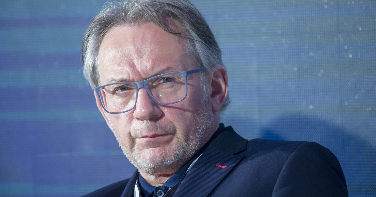 Cezary Stypułkowski o kondycji sektora bankowego i gotówce, która ...
