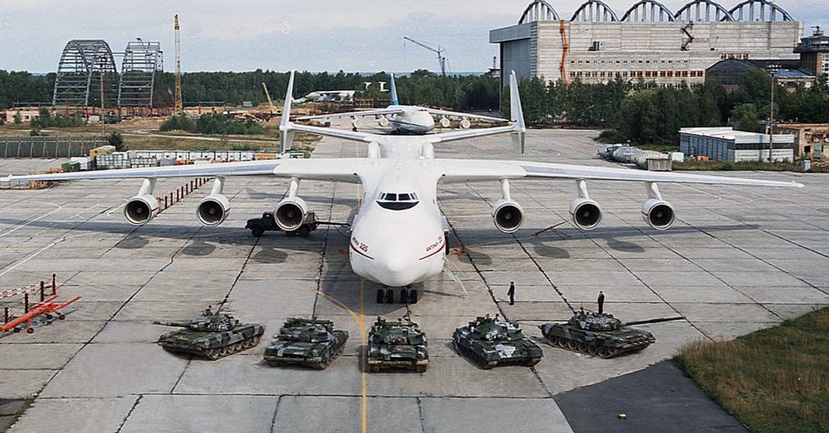 Był tylko jeden taki olbrzym. Znikome szanse na dokończenie drugiego - Informacje