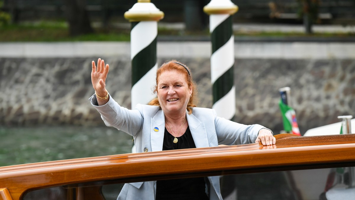 Sarah Fergusont padlóra került II. Erzsébet halála miatt - Blikk