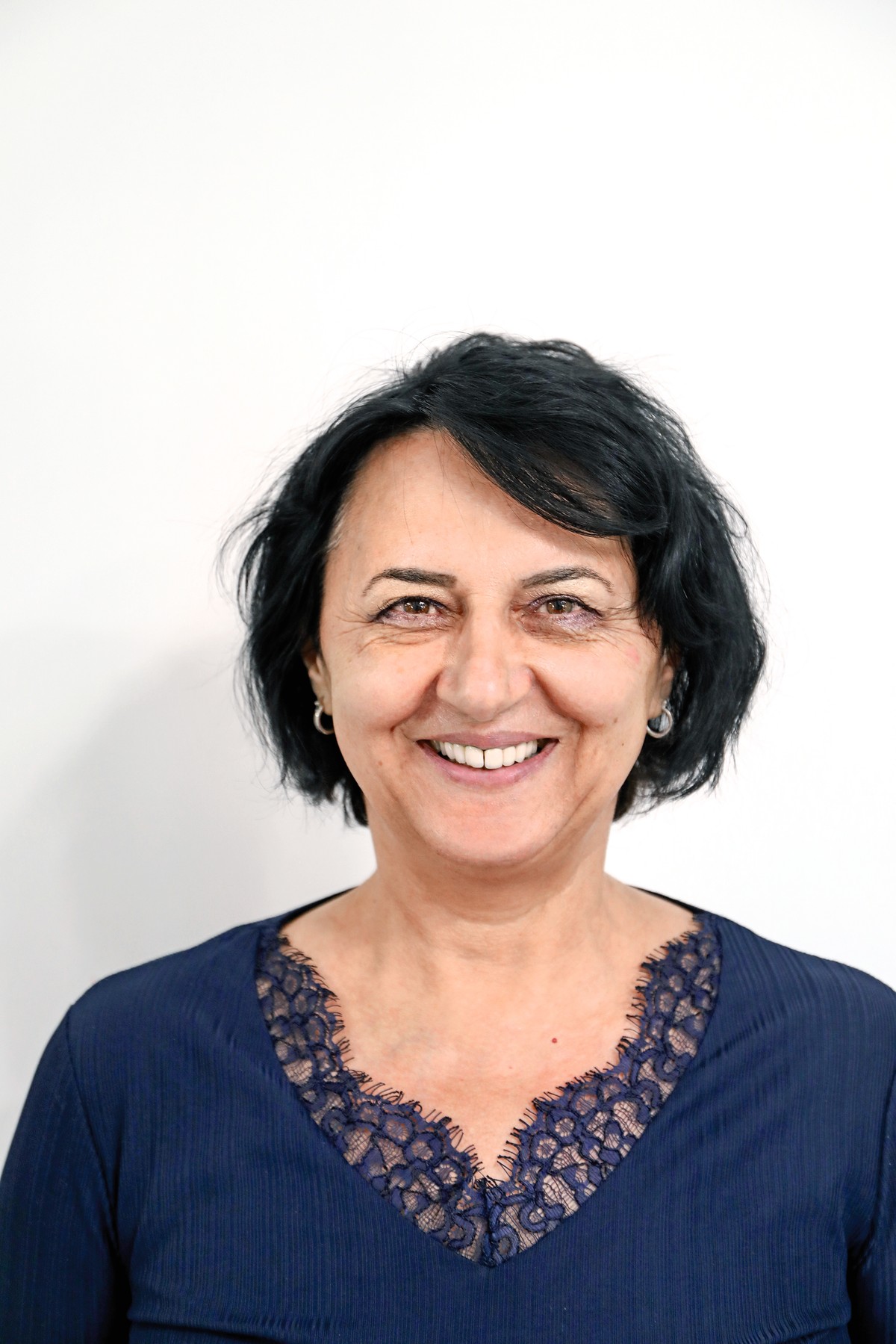 Blic zena transformacija pre i posle sminka frizura moj stil sladjana ...