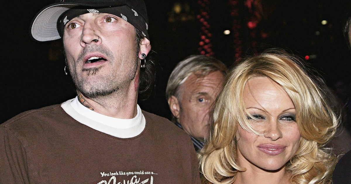 Pamela Anderson Maz