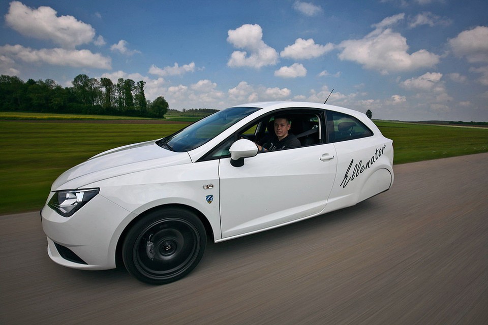 Auto dla 16-latków - trójkołowe Polo, Ibiza, Fabia