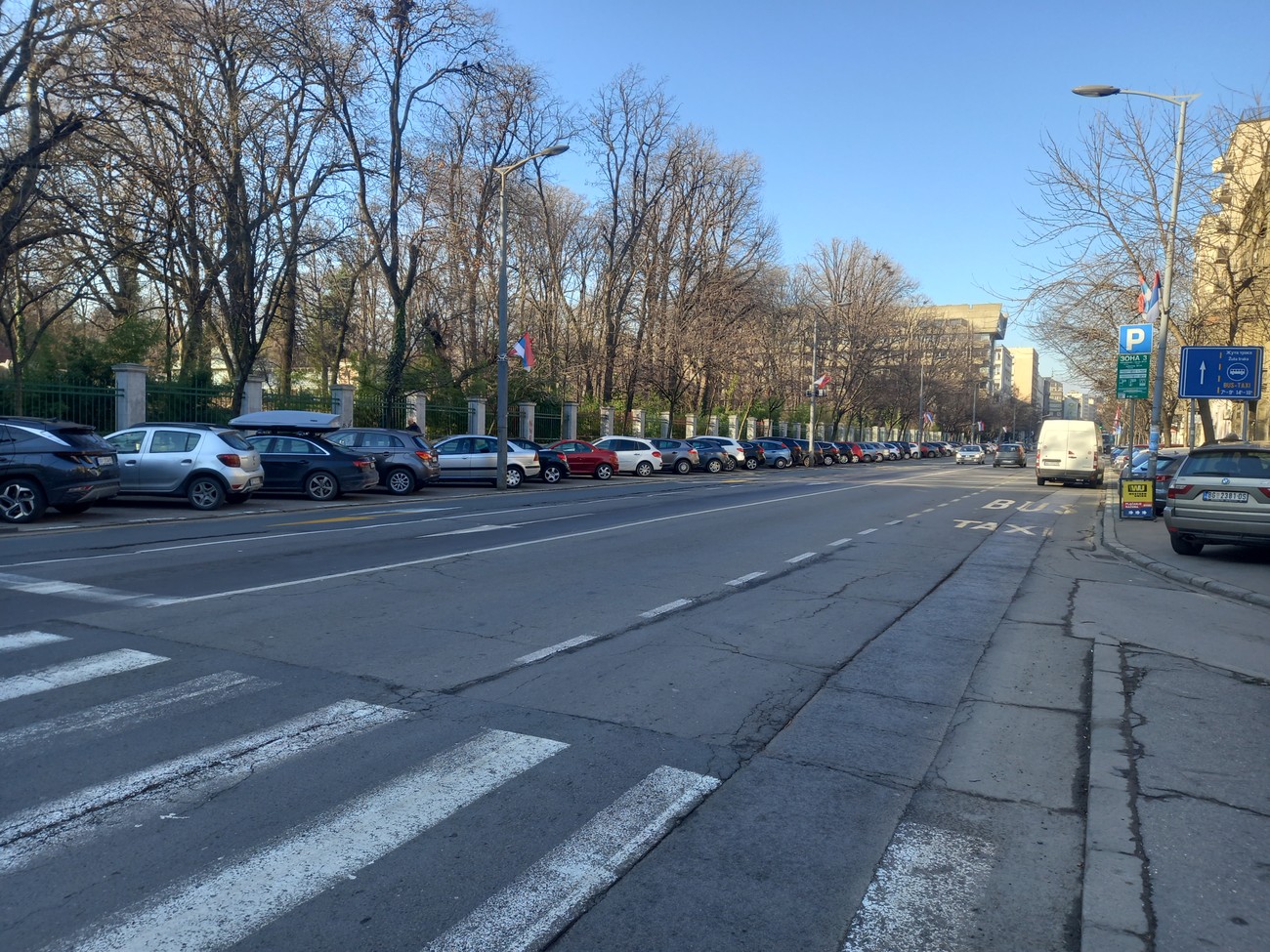 Nerealne slike beogradskih ulica: Grad potpuno pust, gotovo da nema ...