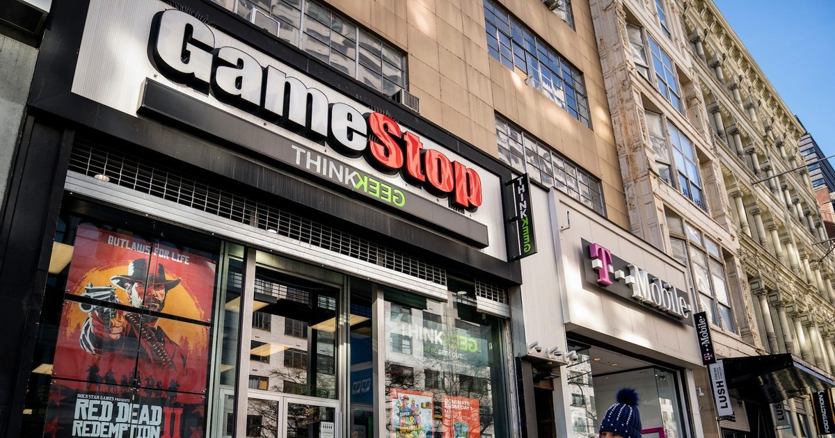 GameStop's new $175 price target from Jefferies has Reddit traders ...