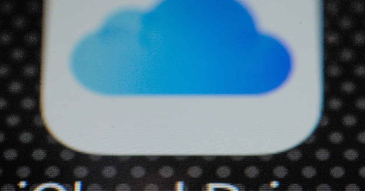 How to check your iCloud email on a computer in 2 different ways, or ...