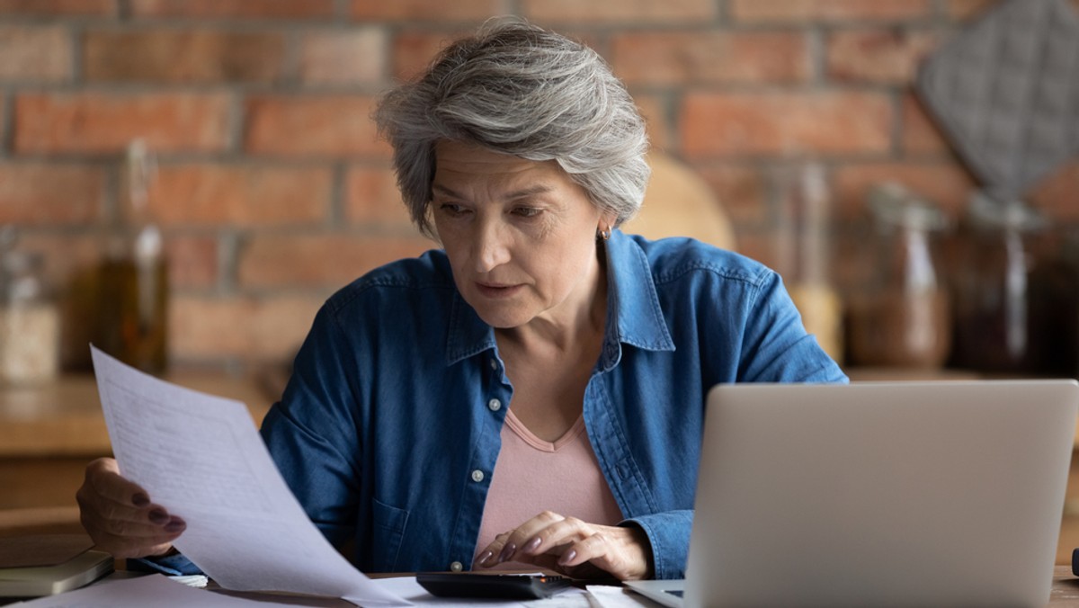 Renta wdowia 2024. Nawet 7 tys. 600 złotych dla wdowy - Kobieta