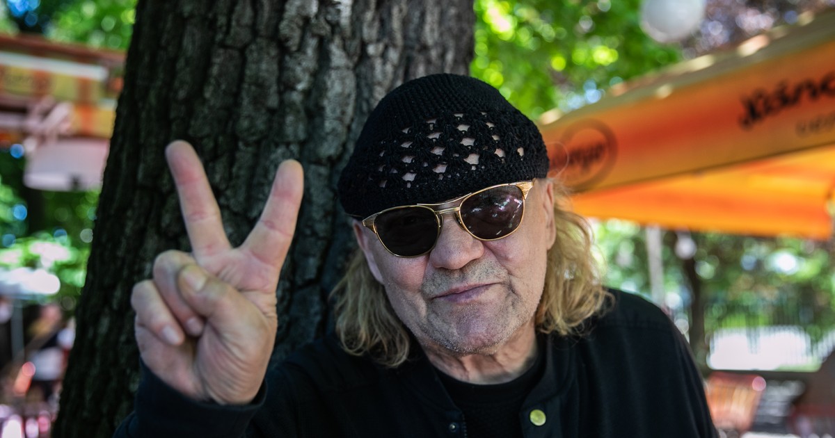 Egy álom vált valóra: kamerák előtt vallott a kapcsolatukról Charlie ...