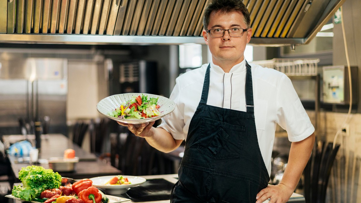 Pavle i Siniša iz Hrvatske žive na Islandu, rade kao kuvari i najviše ih je oduševila bezbednost ...