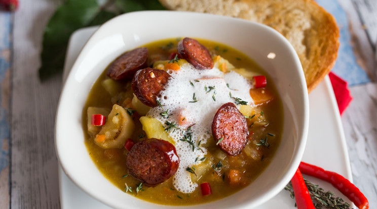 Három leves, amiből nem hiányozhat a kolbász - Blikk