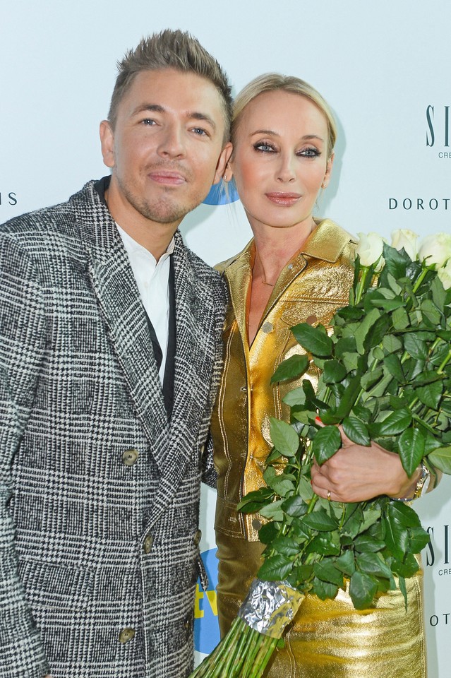 Tamara Arciuch w zaawansowanej ciąży na pokazie Doroty Williams ...