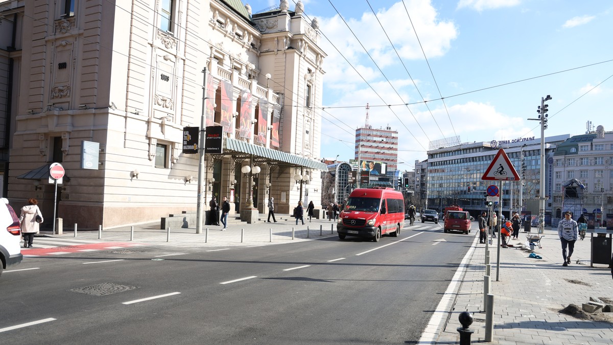 Izmene u javnom prevozu zbog radova na Trgu republike: Detalji i nove trase linija - Blic