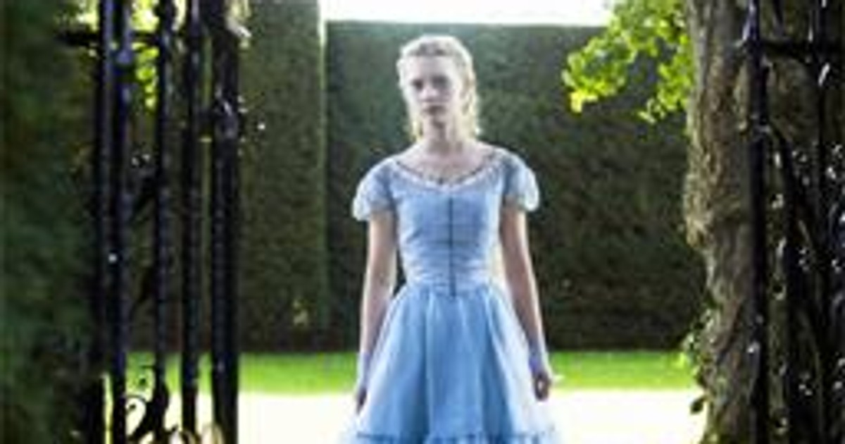 Alicja Tima Burtona wciąż króluje - Film