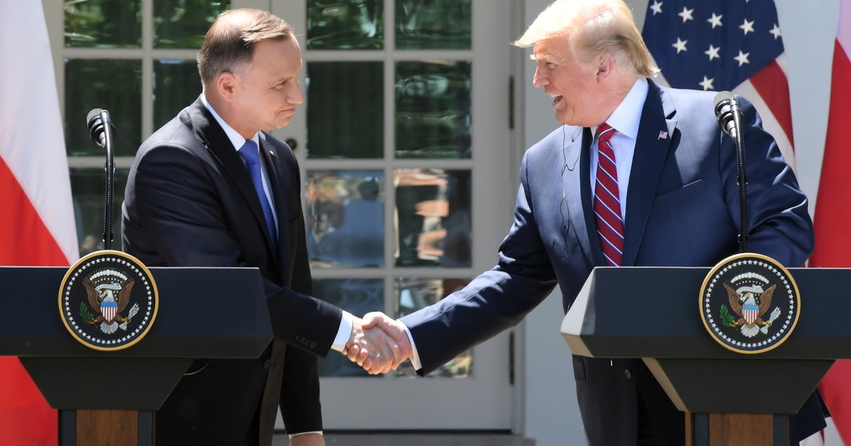 Andrzej Duda i Donald Trump podpisali deklarację o zwiększeniu ...