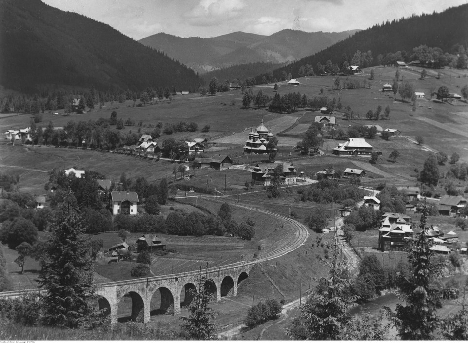 Worochta (Ukraina). "Narty, dancing, brydż" - tak się bawiono na ...