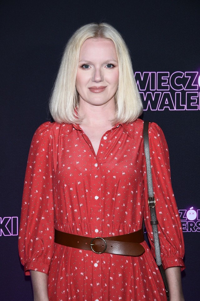 Joanna Opozda w dziewczęcej bieli. Sylwia Gliwa zaskoczyła śmiałym ...