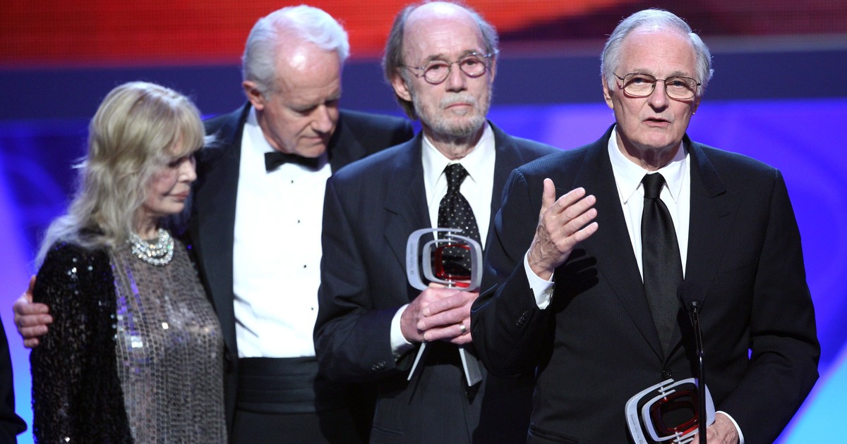 Zmarł Burt Metcalfe, sławny producent serialu "MASH" - Film