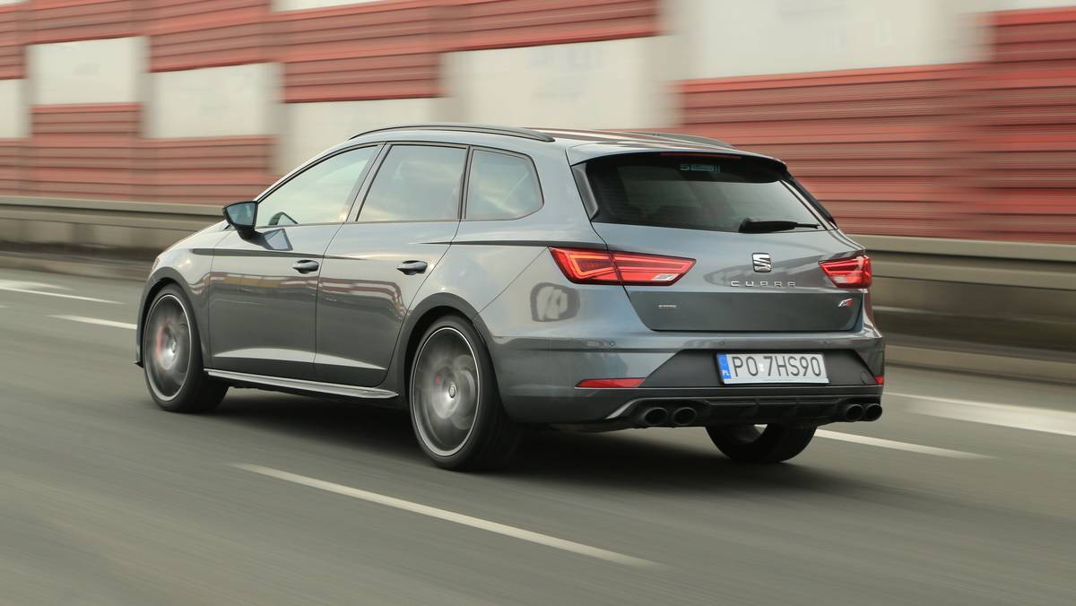 Seat Leon ST Cupra 370 Carbon – sportowe kombi po tuningu | TEST