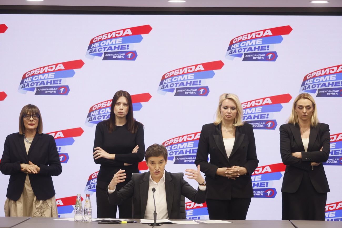 Brnabić: Za tri dana napadnute dve aktivistkinje SNS u centru grada - Blic