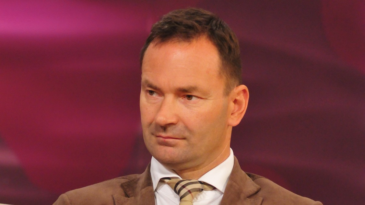 Elsőfokon döntött a bíróság: méltatlan lett tisztségére Gyenes Levente ...