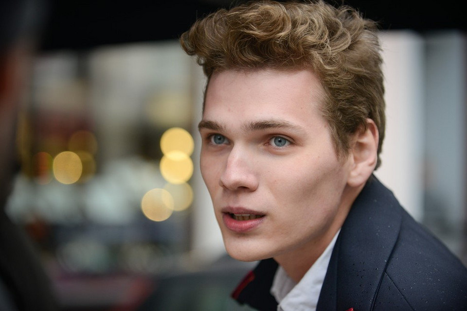 "Bodo": zobacz zdjęcia z planu serialu o Eugeniuszu Bodo - Plejada.pl